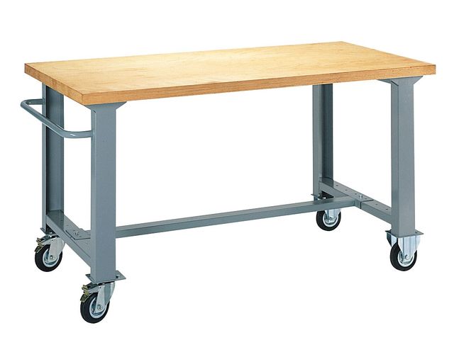 Etablis roulant d'atelier L.150 cm sur roues de SETAM, L'aménagement ...