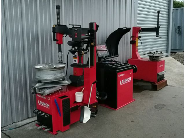 Machine A Pneu Voiture